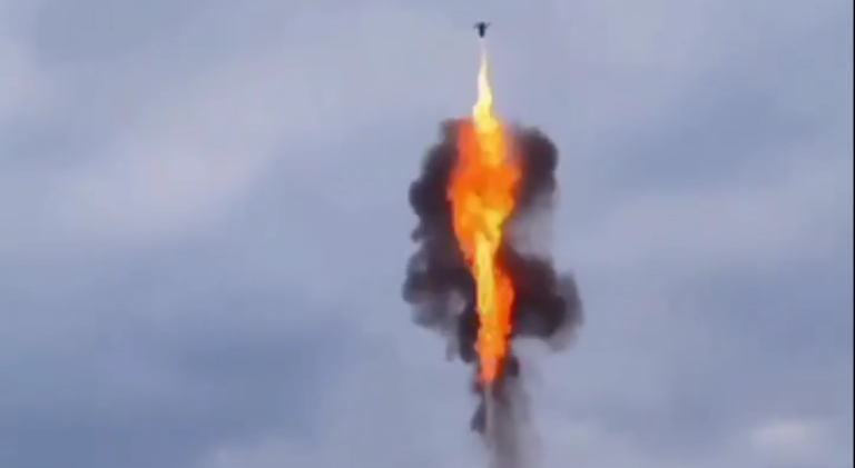 Raketa Orešnik je schopná za pár minút doručiť 900 kiloton na ...